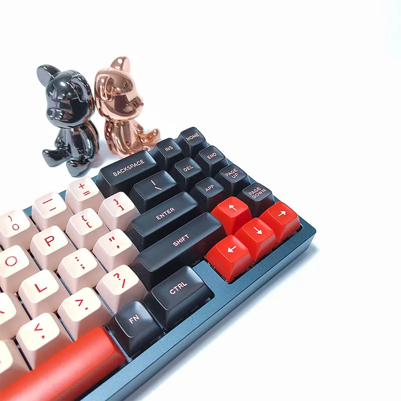 Ultimate Versatility: Hot-Swappable Wireless/Bluetooth/Wired RGB ...